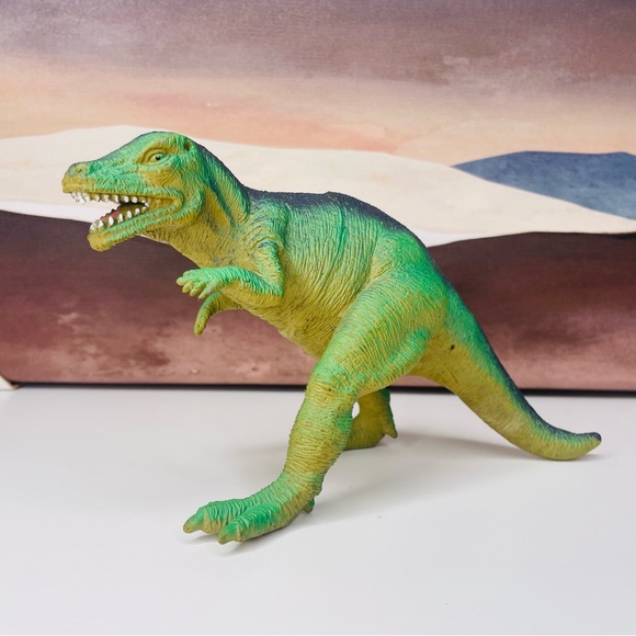 Accents | Vintage Retro Allosaurus Green Dinosaur Rubberplastic Figure ...